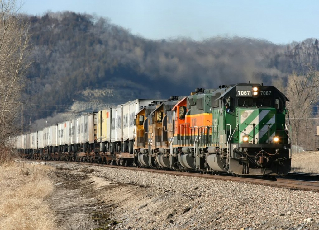 BNSF 7067